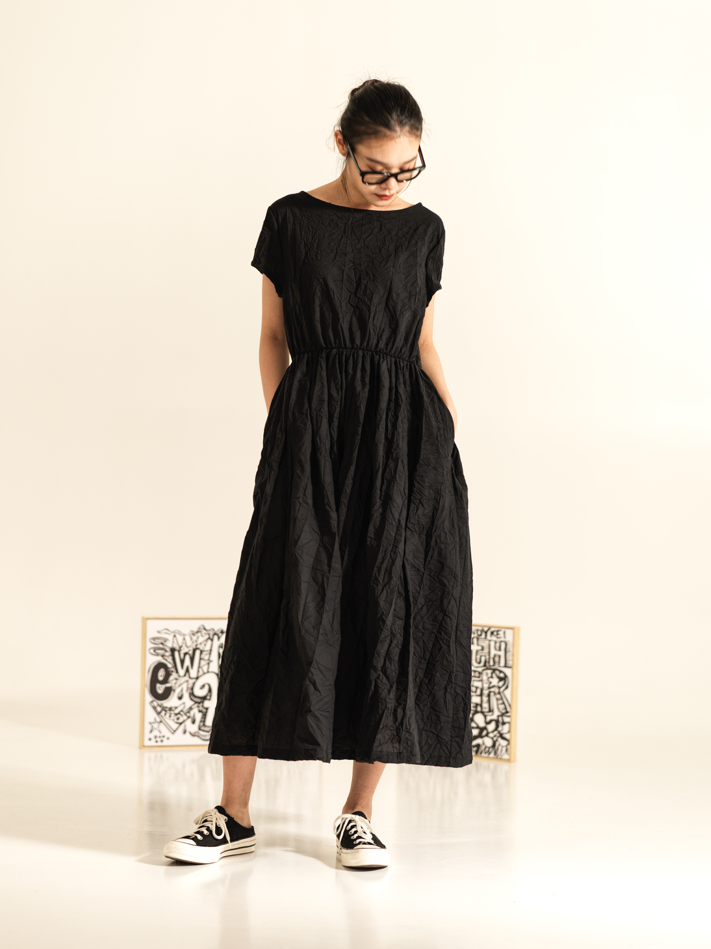 WRINKLED EFFECT DRESS WITH ELASTIC WAIST – WENDYKEI